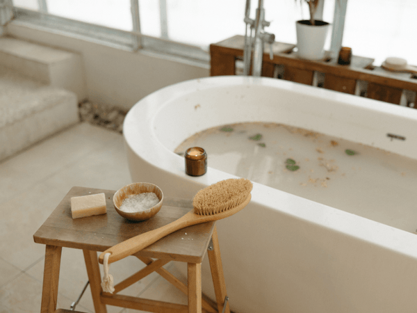 The Ultimate Guide to Choosing the Perfect Bath for Your Space – www ...